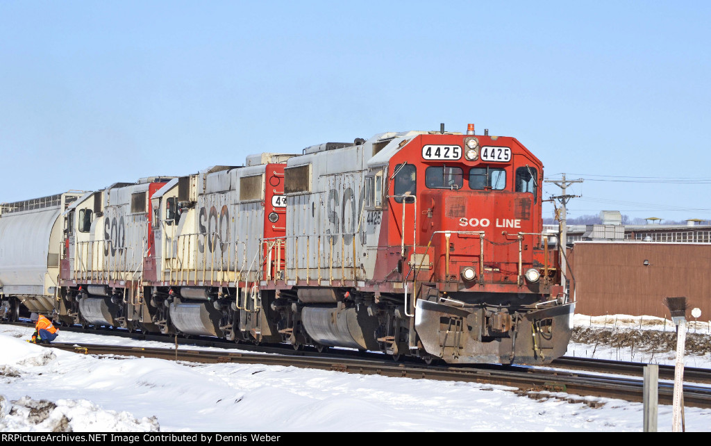 SOO 4425, CP's River Sub.